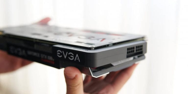 EVGA Driver CD'lerine Elveda Diyerek USB Geçiş Yapıyor
