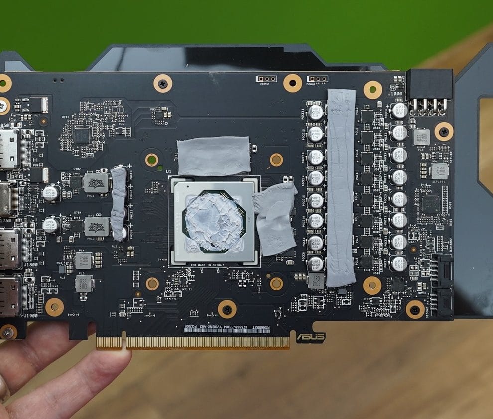 ASUS ROG Strix RX 6600 XT İncelemesi ve Karşılaştırmalı Performans ...