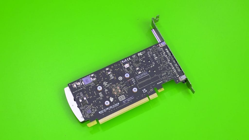 Nvidia Quadro T600 İncelemesi | Oyunlarda Nasıl?